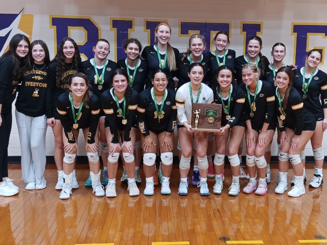 Girls Volleyball Ends 26 Year Drought In Dramatic Fashion - Centerville ...