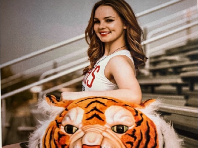 Glen Rose High School Cheerleading | Girls